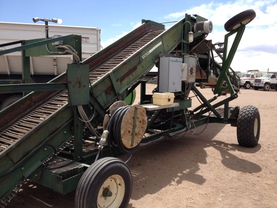 Lockwood 901 Bin Piler For Sale in Center Colorado