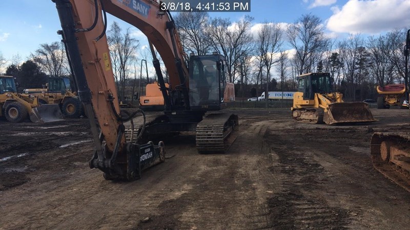 2015 Sany SY215C LC Excavator-Track For Sale or Hire in Lexington North ...