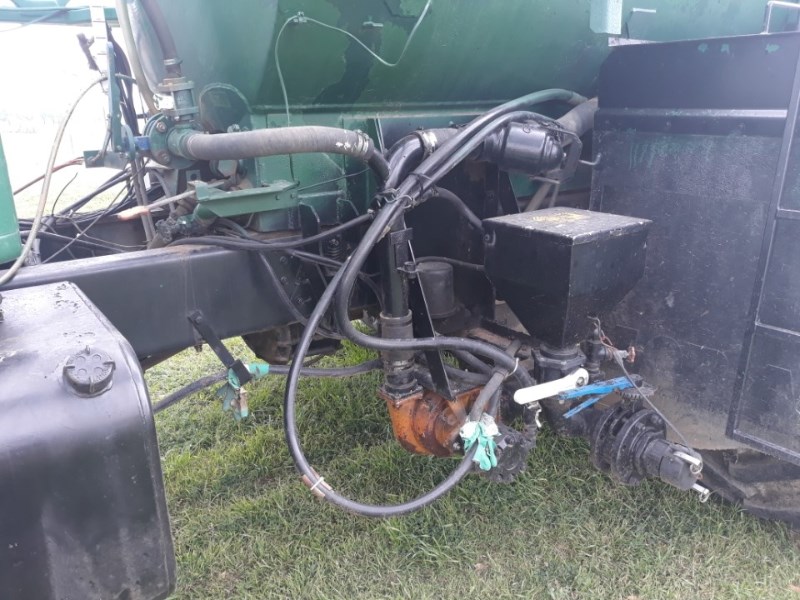 1994 Loral Sprayer-Self Propelled For Sale in Jarrell Texas