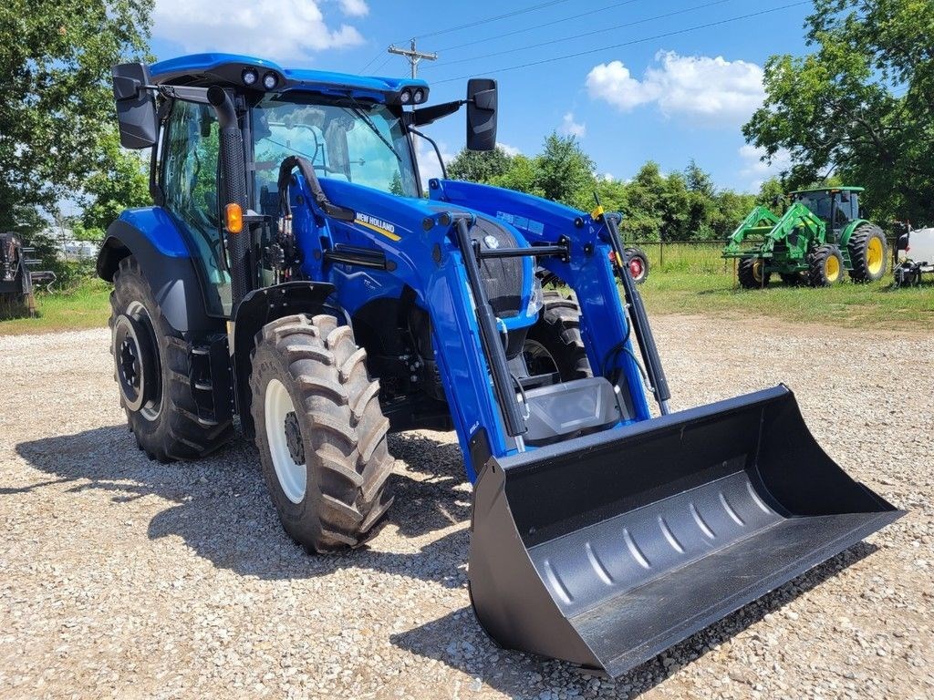 New Holland T5 Series – Tier 4B T5.140 Dynamic Command™ Traktor ...