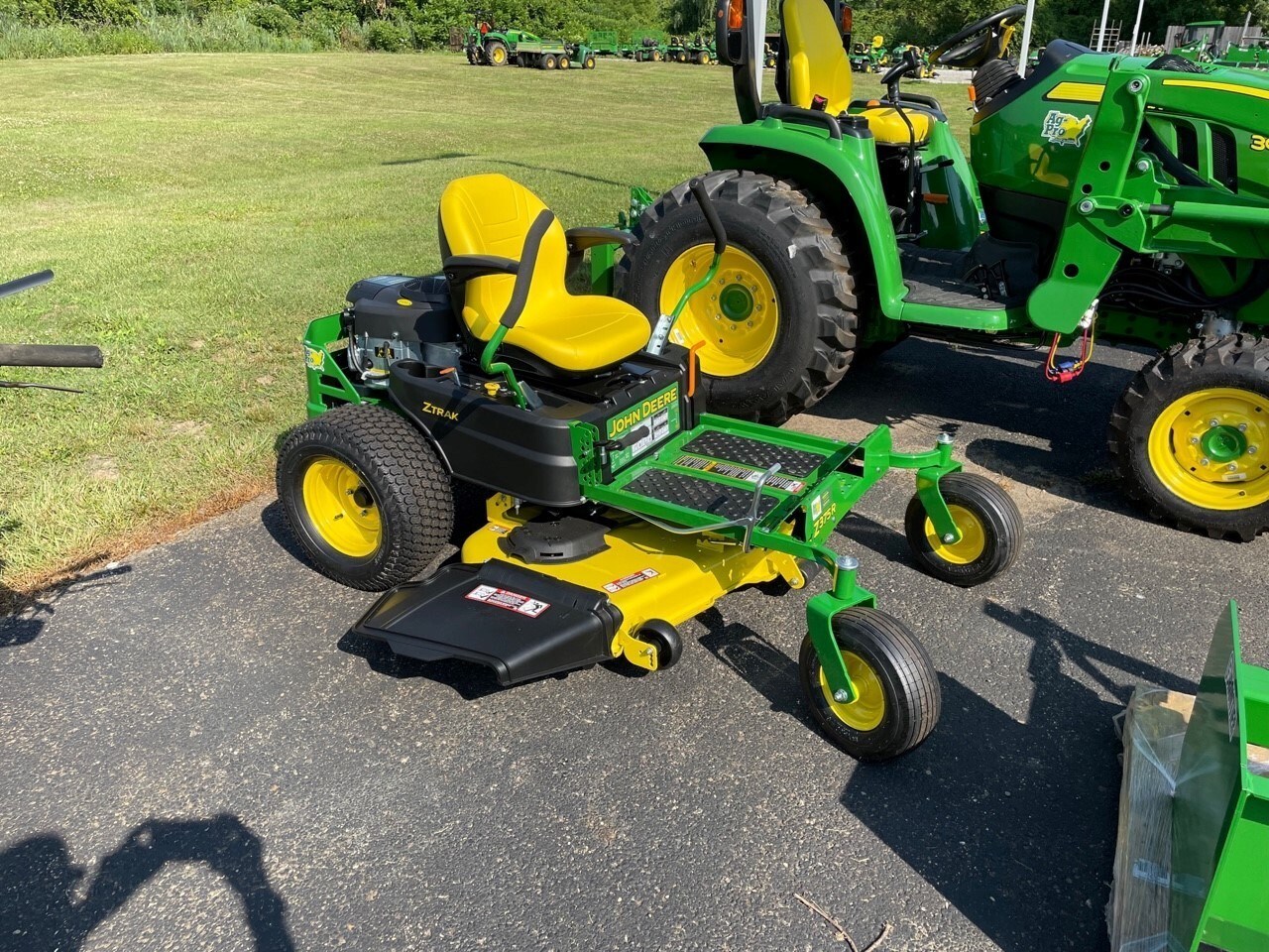 2022 John Deere Z375R Zero Turn Mower For Sale in Norton Ohio
