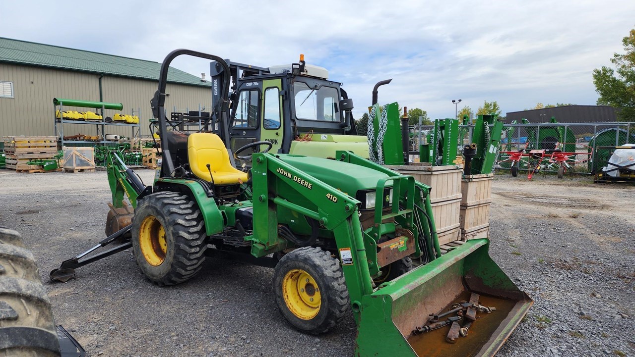 2002 John Deere 4115 Compact Utility Tractor A La VentaAvon New York