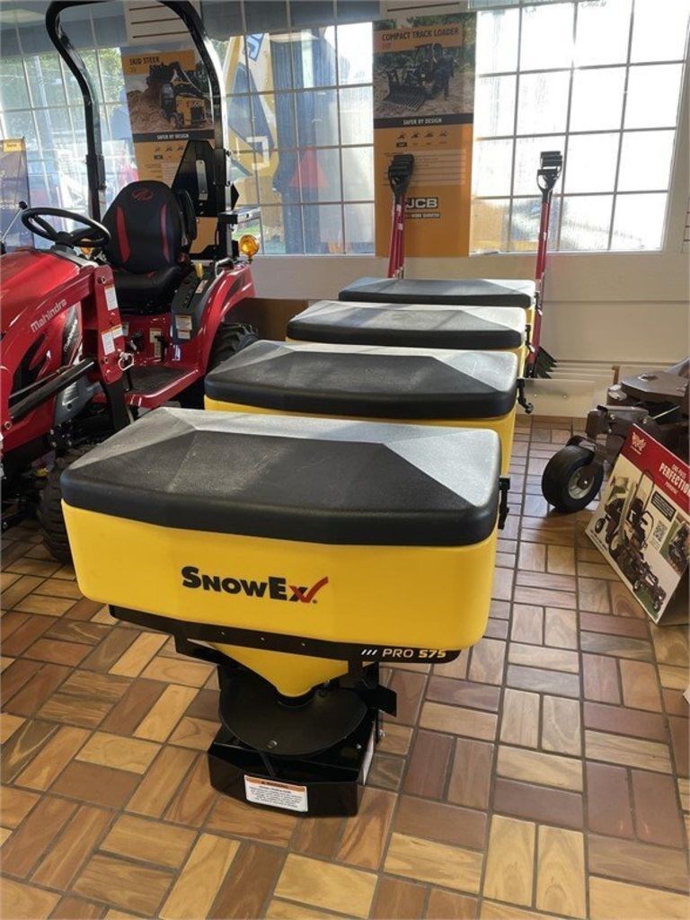2022 SnowEx Tailgate Pro SP-575X-1 Spreader-3 Point Hitch For Sale in ...
