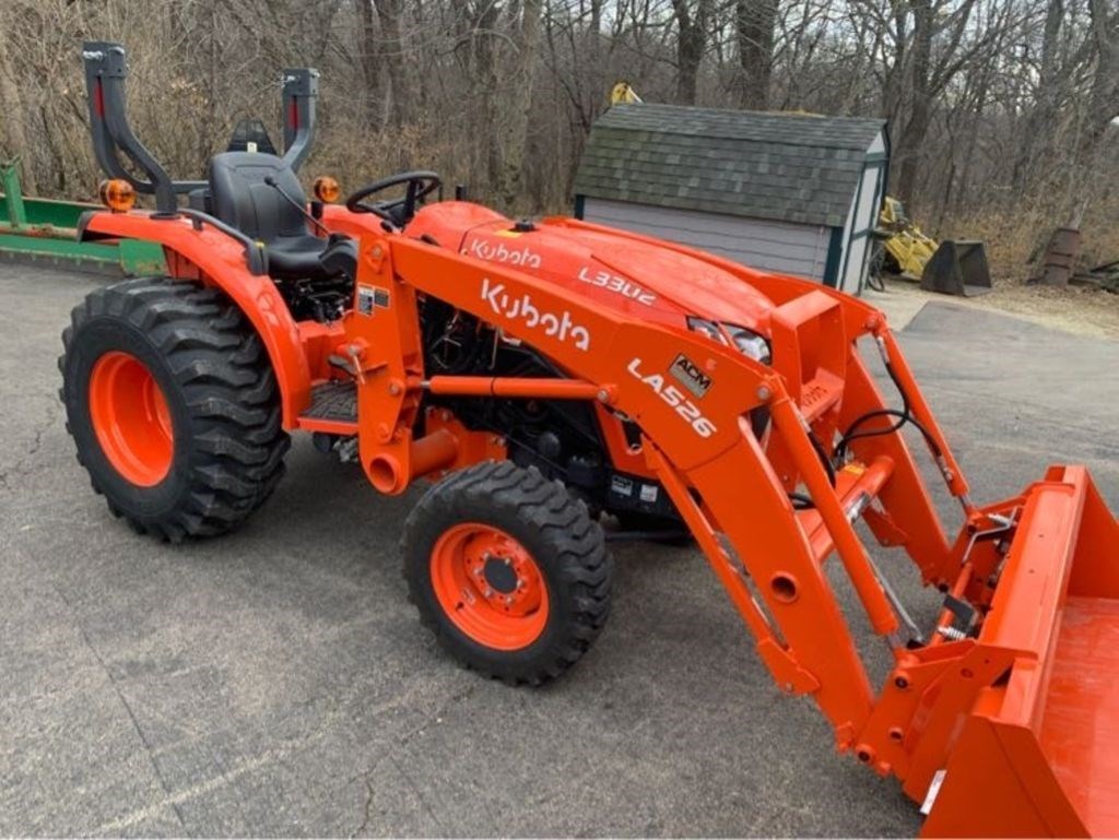 2022 Kubota L3302 Compact Utility Tractor For Sale in Durand Illinois