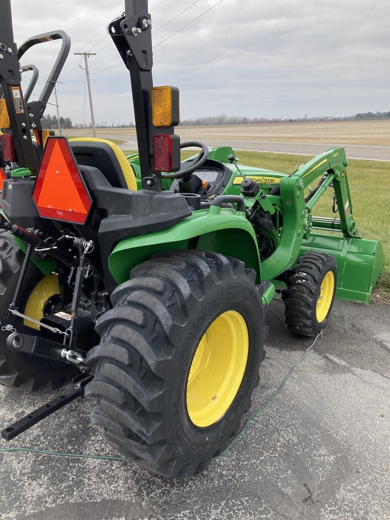 2022 John Deere 3038E Compact Utility Tractor For Sale in Bowling Green Ohio