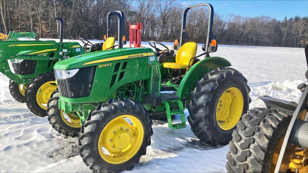 2021 John Deere 5065E Tractor - Utility For Sale in Greenwich New York