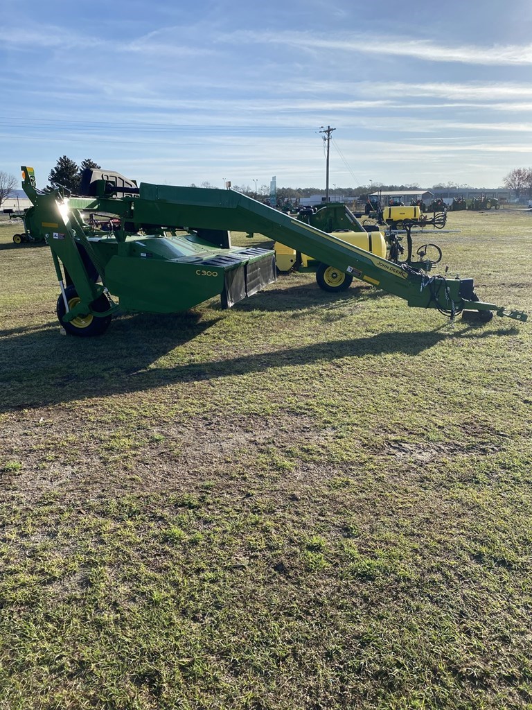 2023 John Deere C300 Staat maaimachine Te koopLake City Florida