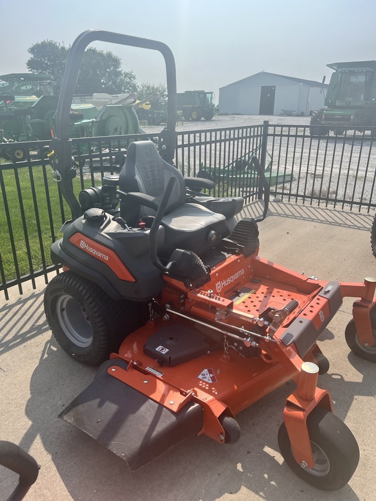 2021 Husqvarna Z560 Zero Turn Mower برسم البيعKirksville Missouri