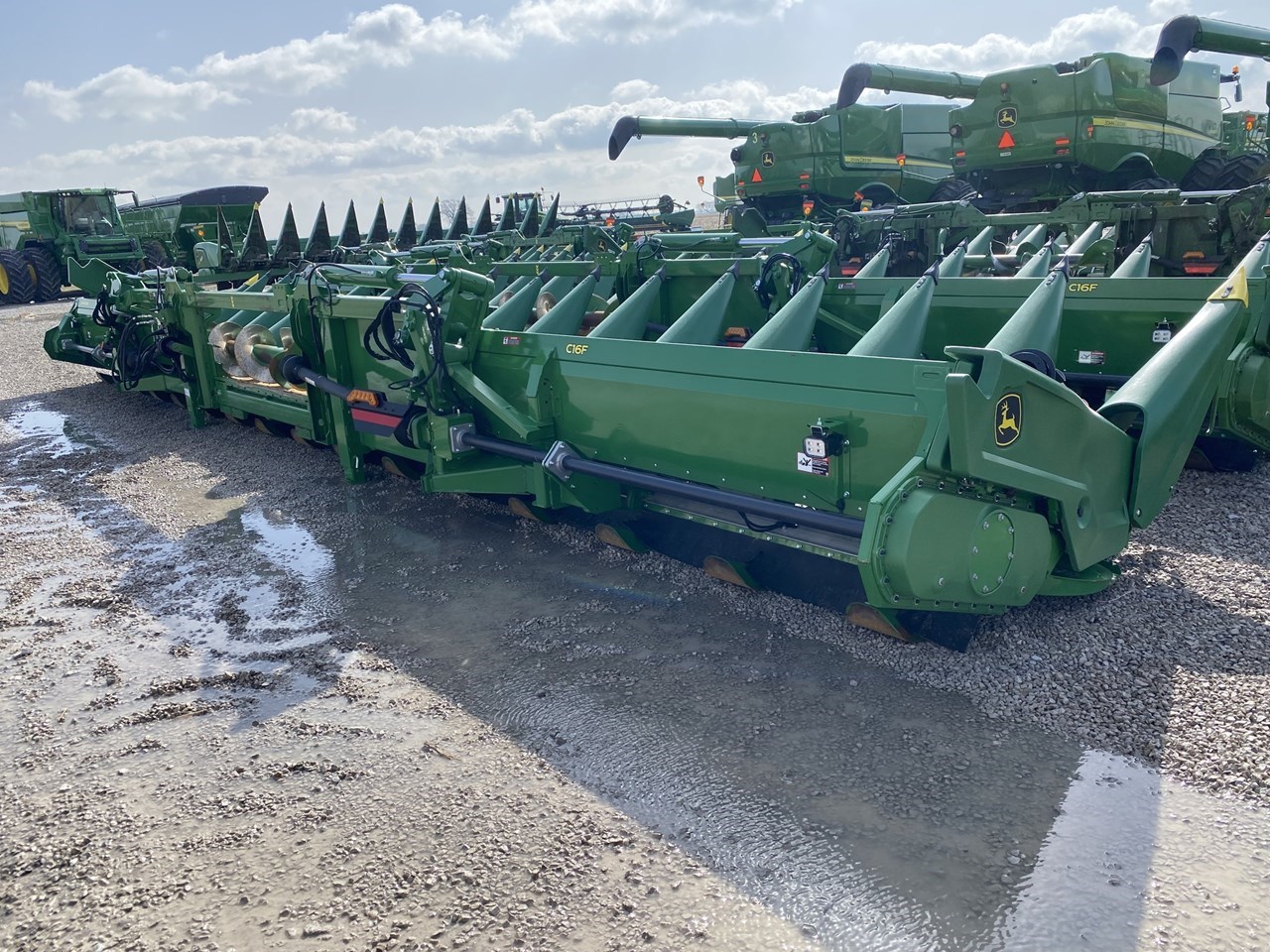 2022 John Deere C16F Header-Maize For Sale in Petersburg Illinois
