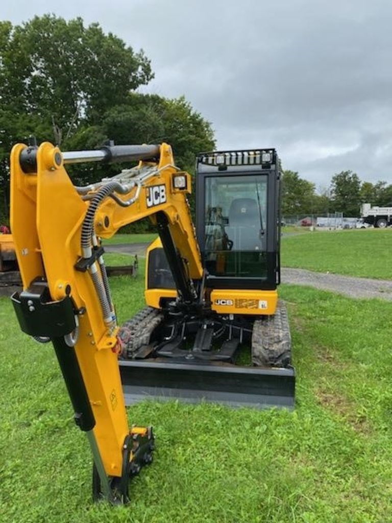 2022 JCB 50Z-1 Mini Excavator For Sale in Harrisburg Pennsylvania