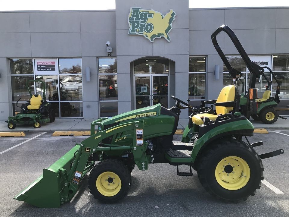 2024 John Deere 2025R Compact Utility Tractor For Sale in Seneca South ...