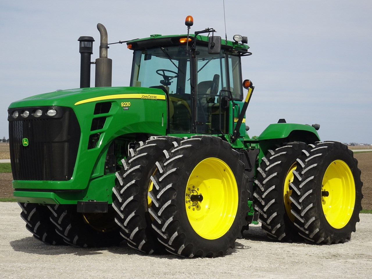 2009 John Deere 9230 4WD Tractor For Sale in Melvin Illinois