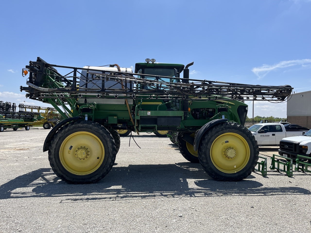 2007 John Deere 4830 Sprayer-Self Propelled For Sale in Vandalia Illinois