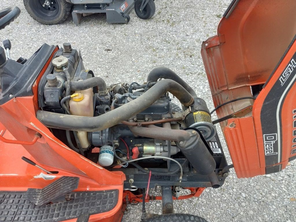 Kubota G1900 Riding Mower For Sale in Joplin Missouri