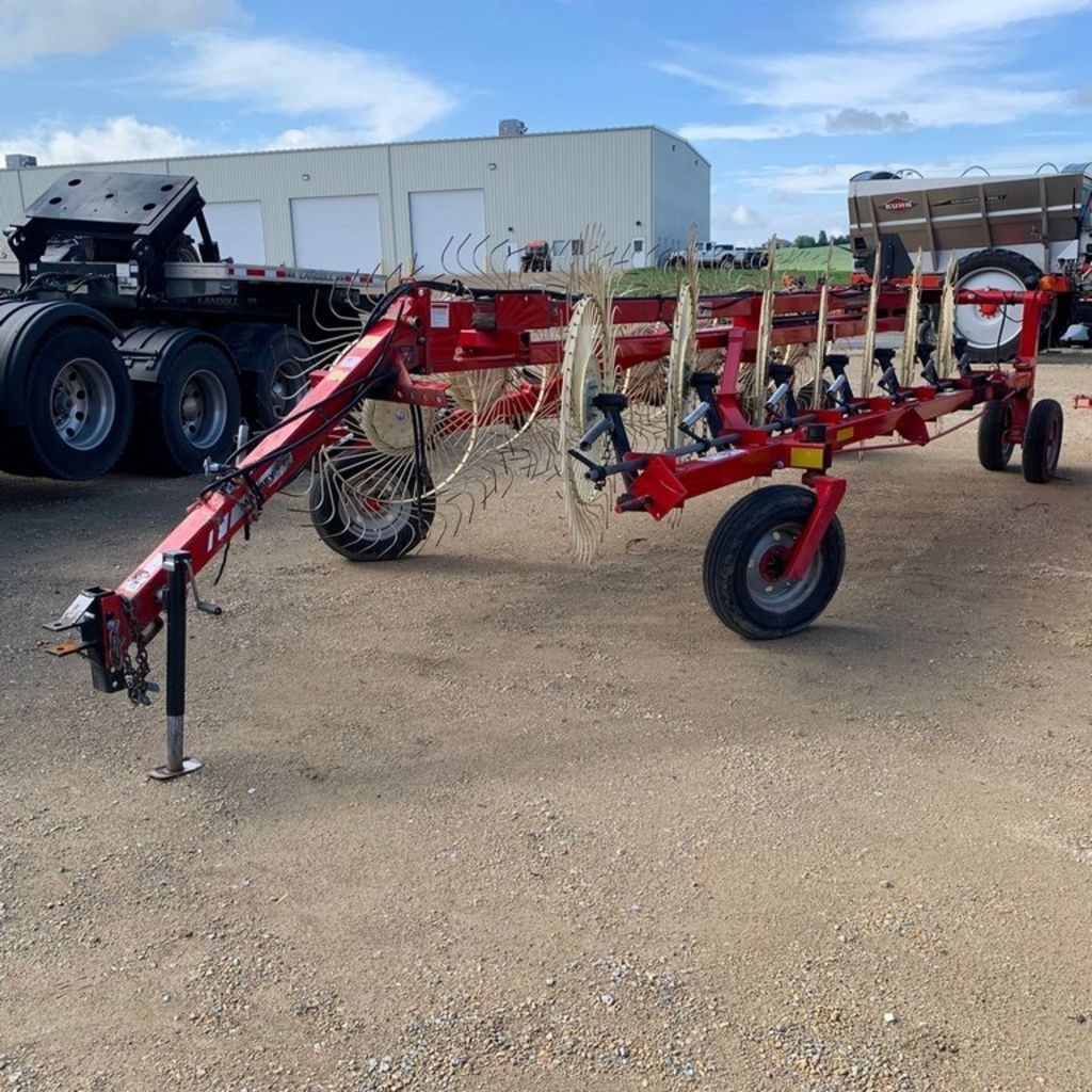 2015 Massey Ferguson 3900 Series Wheel Rakes 3986 Hay Rake For Sale in ...