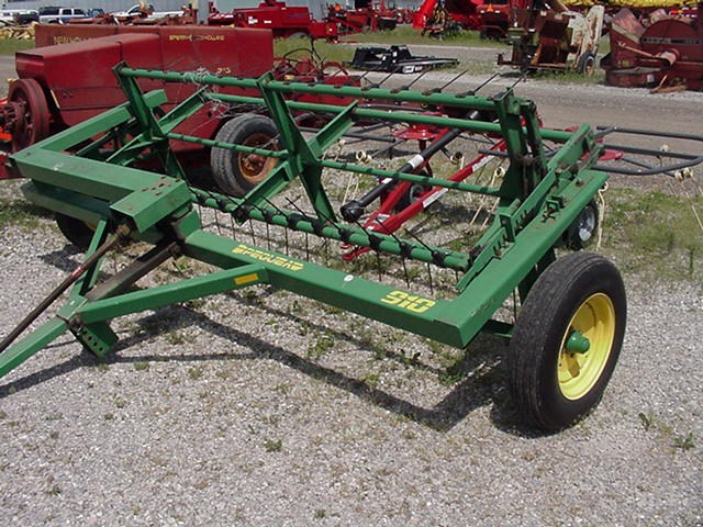 Pequea HT910P Hay Inverter For Sale » Willards Equipment Co.