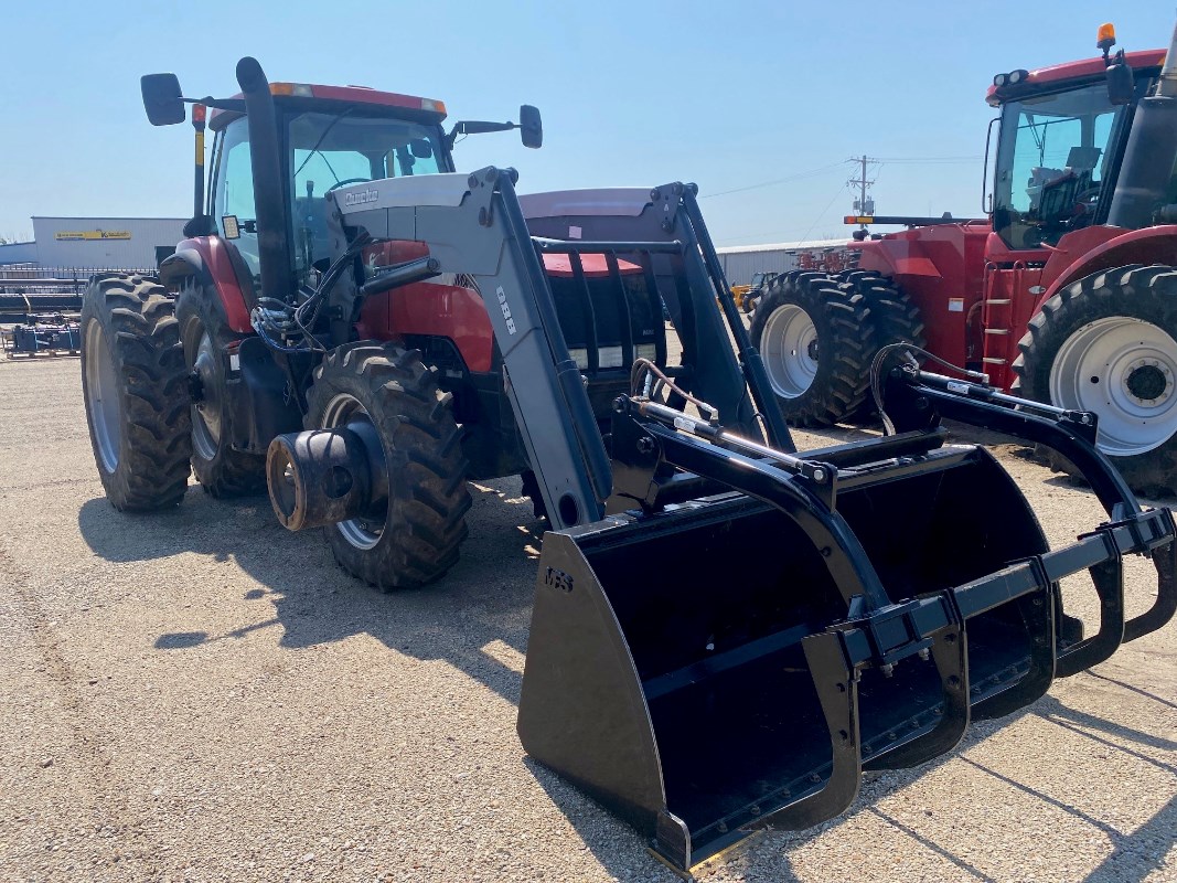 2004 Case IH MX255 Tractor For Sale » KanEquip, Inc., Kansas and Nebraska