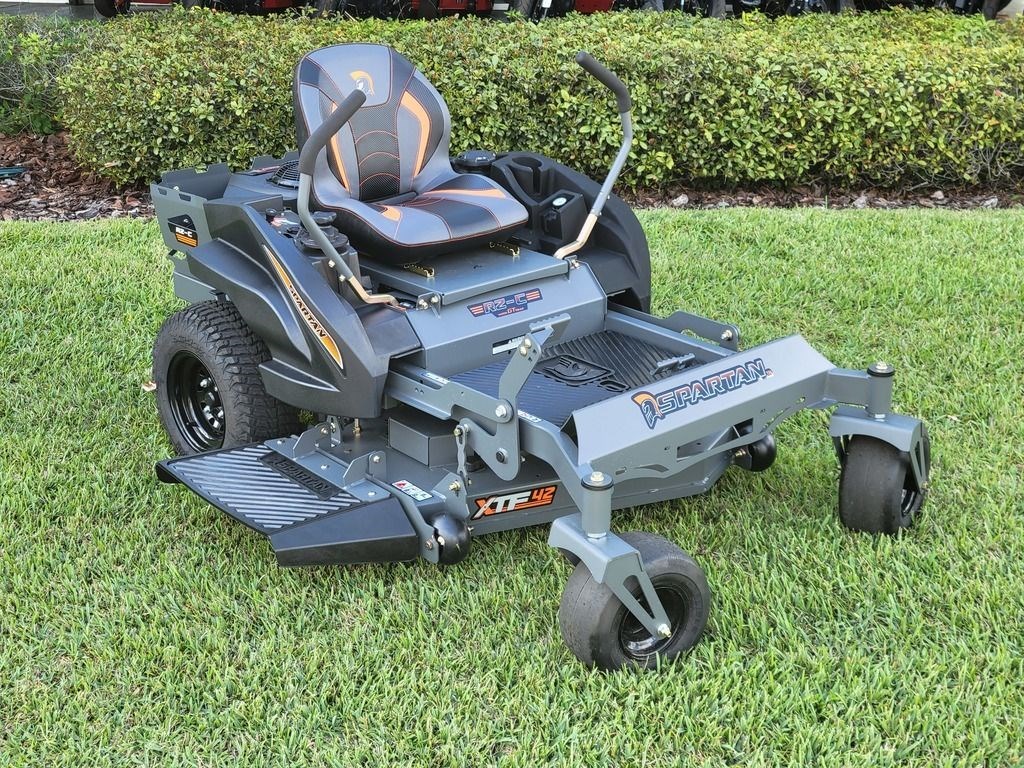 2023 Spartan RZ-C Series 42" Kawasaki FR691V Zero Turn Mower برسم البيع ...