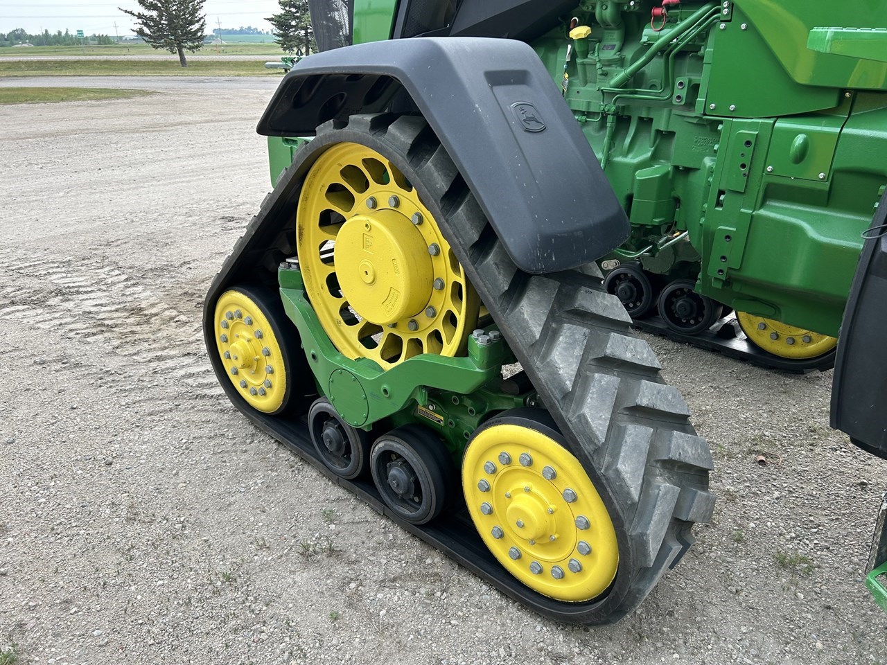 2022 John Deere 8RX 370 Tractor - Track For Sale in Morris Minnesota