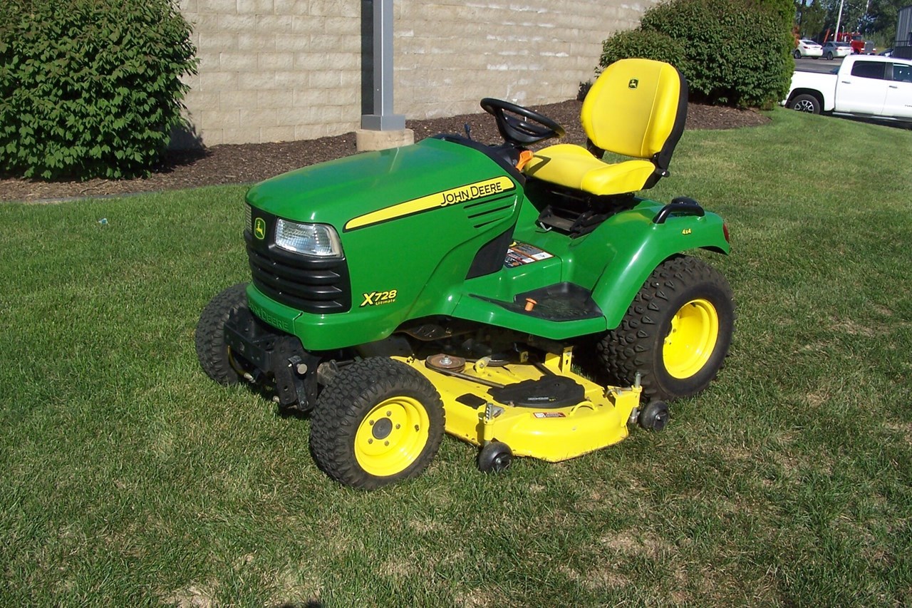 2009 John Deere X728 Riding Mower For Sale » Roeder Outdoor Power