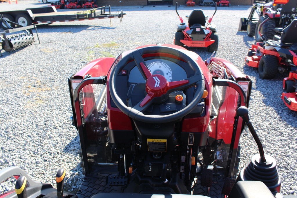 Yanmar YT2 Series YT235 Compact Utility Tractor Para VendaCentre Alabama