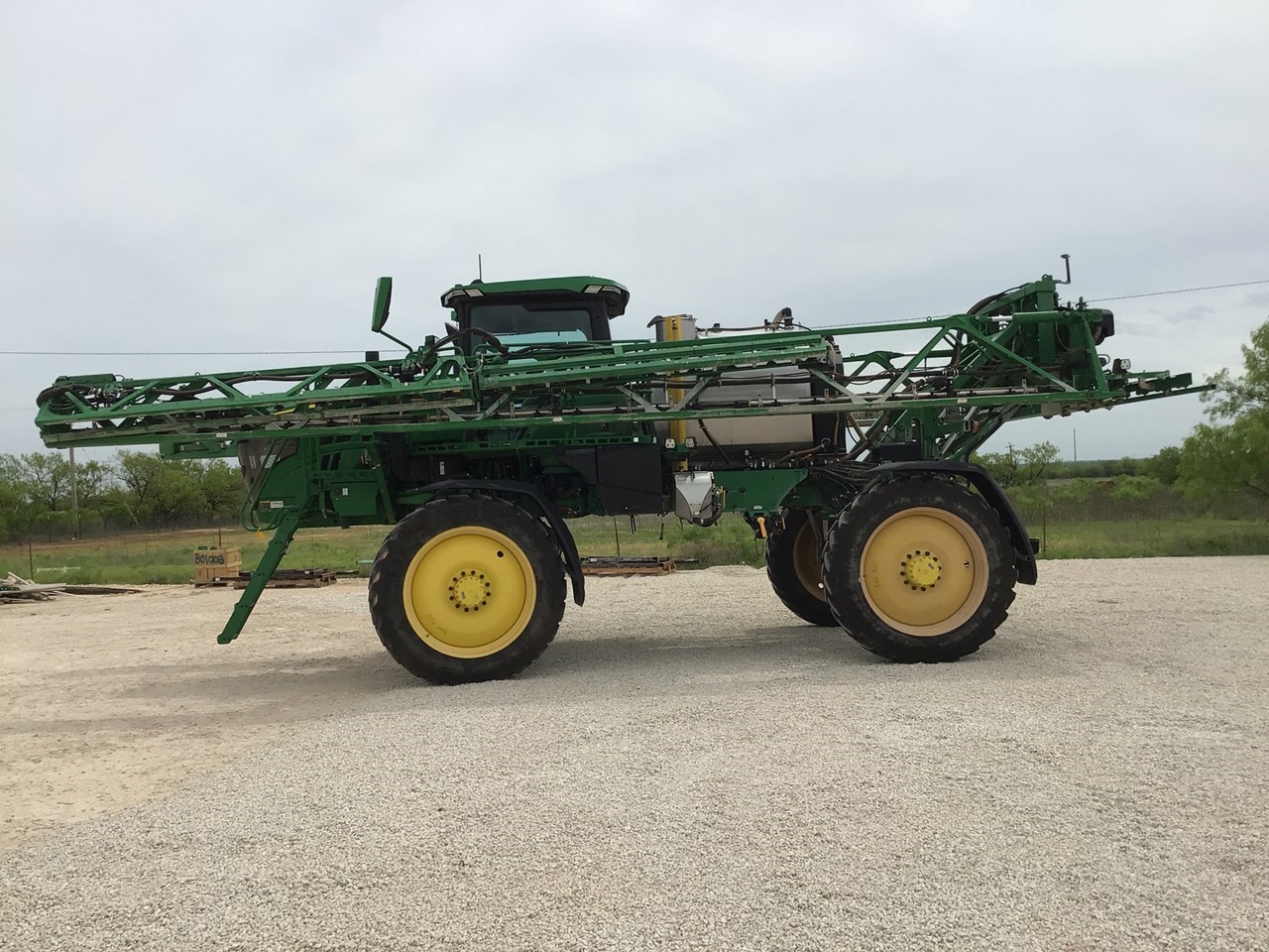 2022 John Deere 410R Sprayer-Self Propelled For Sale in Stamford Texas