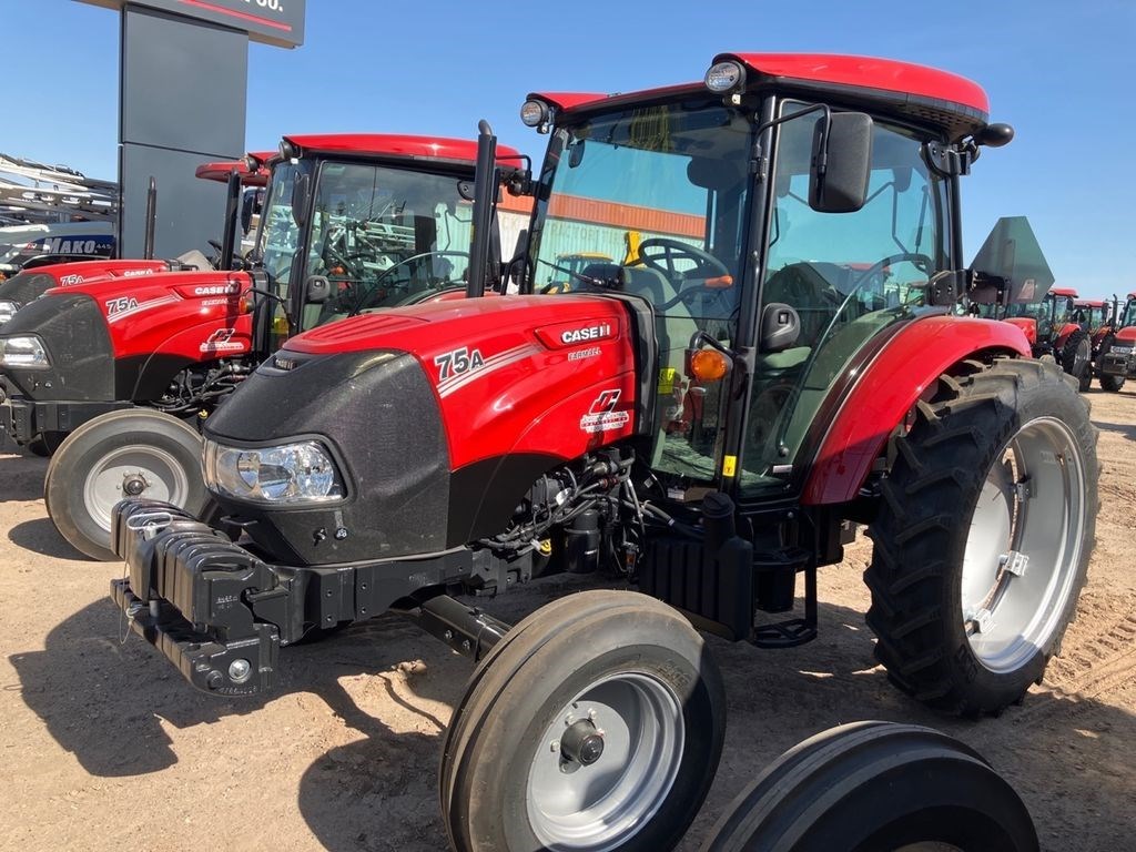 2023 Case IH Farmall 75A Tractores A La VentaBrawley California