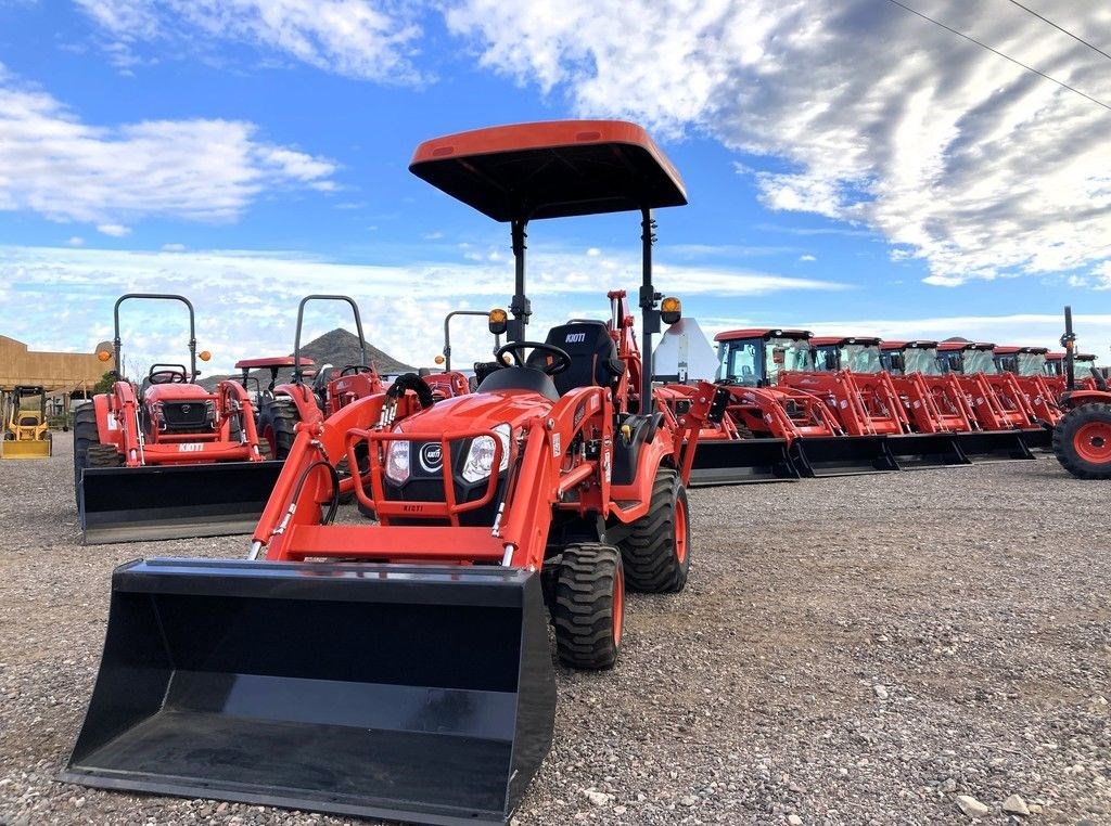 2025 Kioti CS2220H-TLB 22HP 4x4 Tractor Loader Backhoe Tractor For Sale in Phoenix Arizona