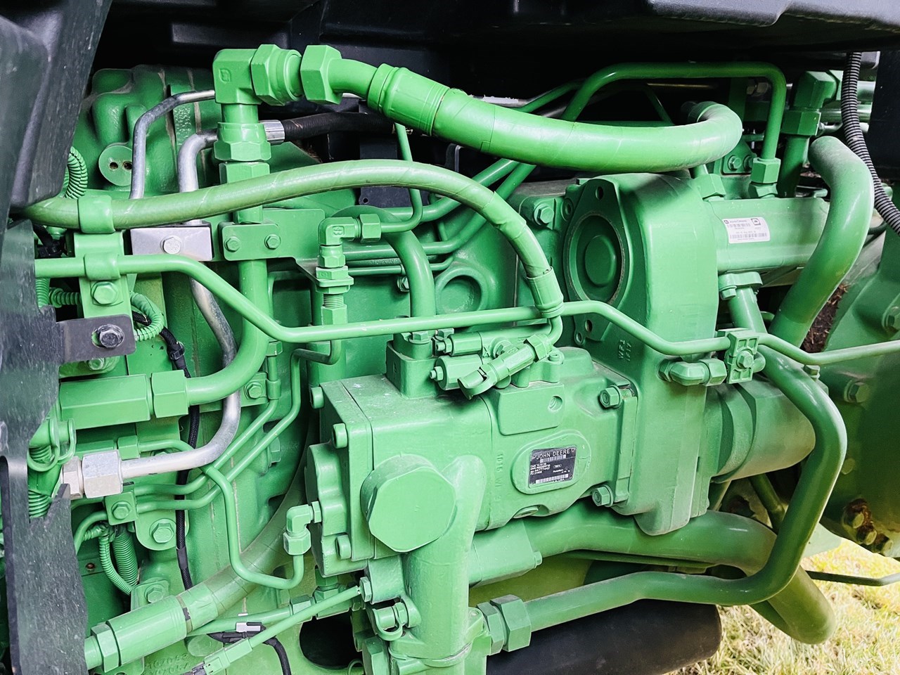 2021 John Deere 7R 210 Tractor - Row Crop For Sale in Stratford Wisconsin