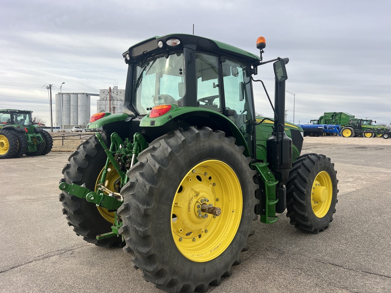 2022 John Deere 6145M Tractor - Row Crop For Sale in Guymon Oklahoma
