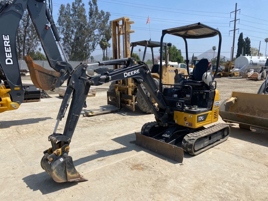 2022 John Deere 17G Mini Excavator For Sale in Riverside California