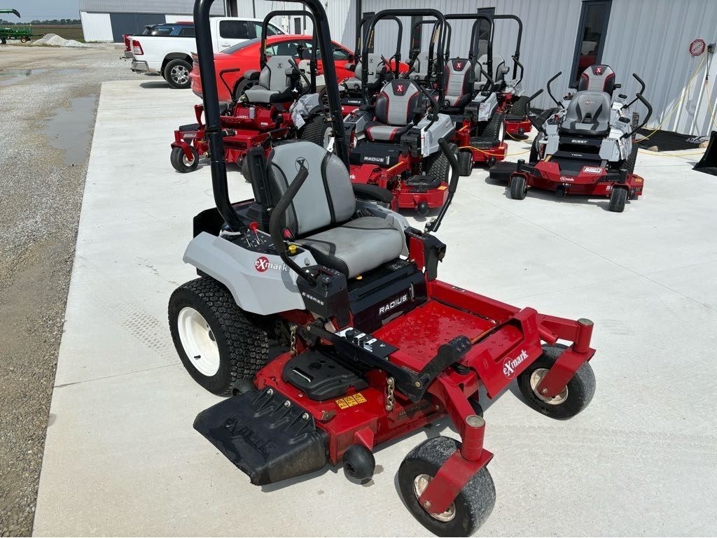 2017 Exmark RADIUS E Zero Turn Mower برسم البيعHoopeston Illinois
