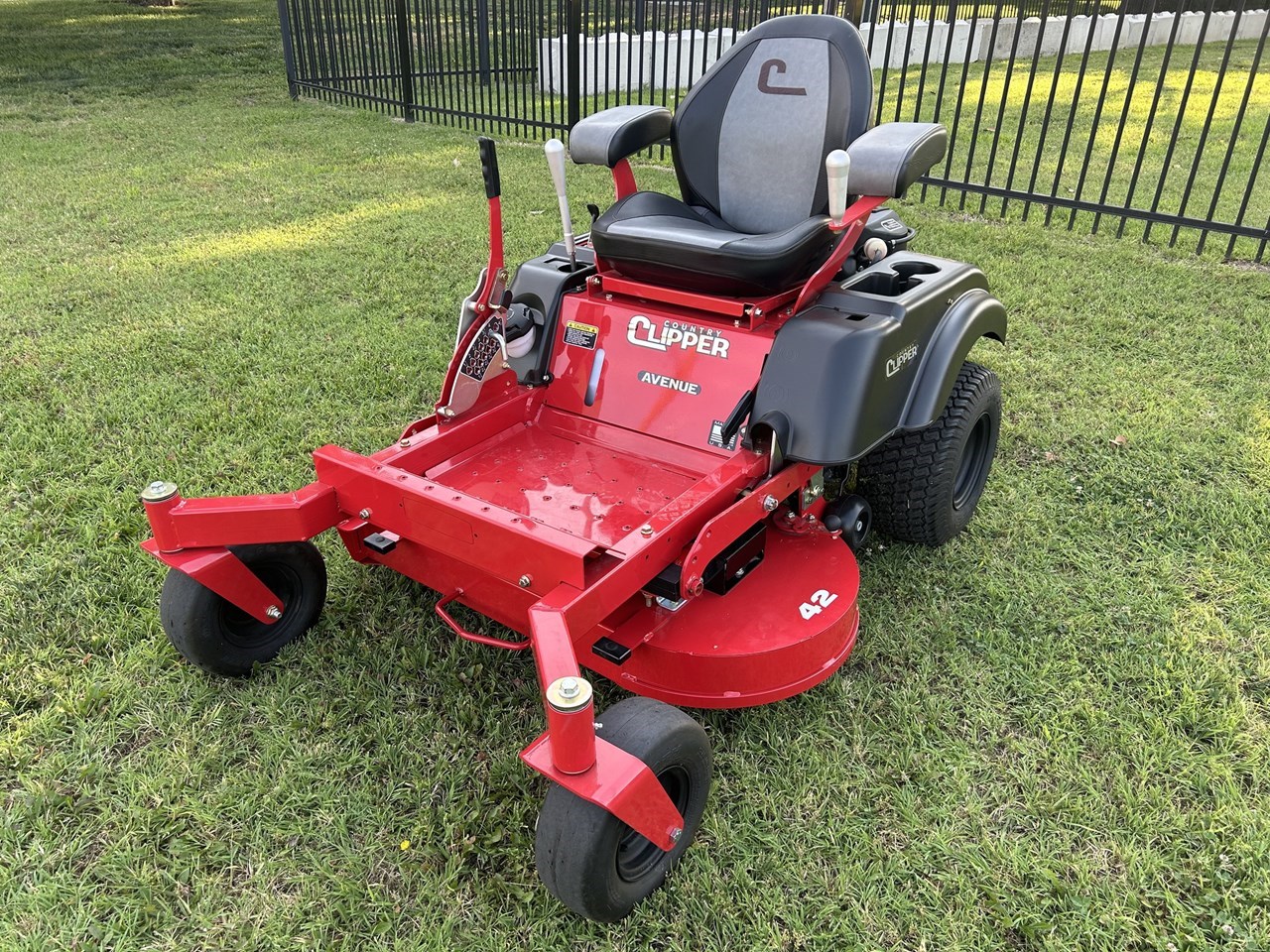 2022 Country Clipper 1842KAJ-A115 Zero Turn Mower For Sale in Wichita ...