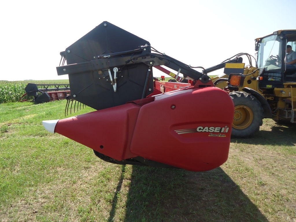 2021 Case IH 3020 30 Cabezal de la cosechadora A La VentaAlden Minnesota