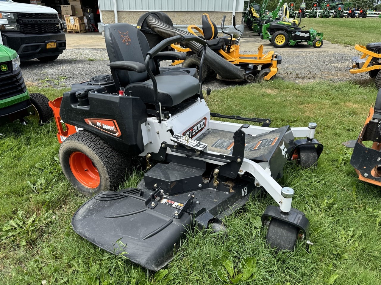 2023 Bobcat ZT2000 Zero Turn Mower برسم البيعStoneboro Pennsylvania