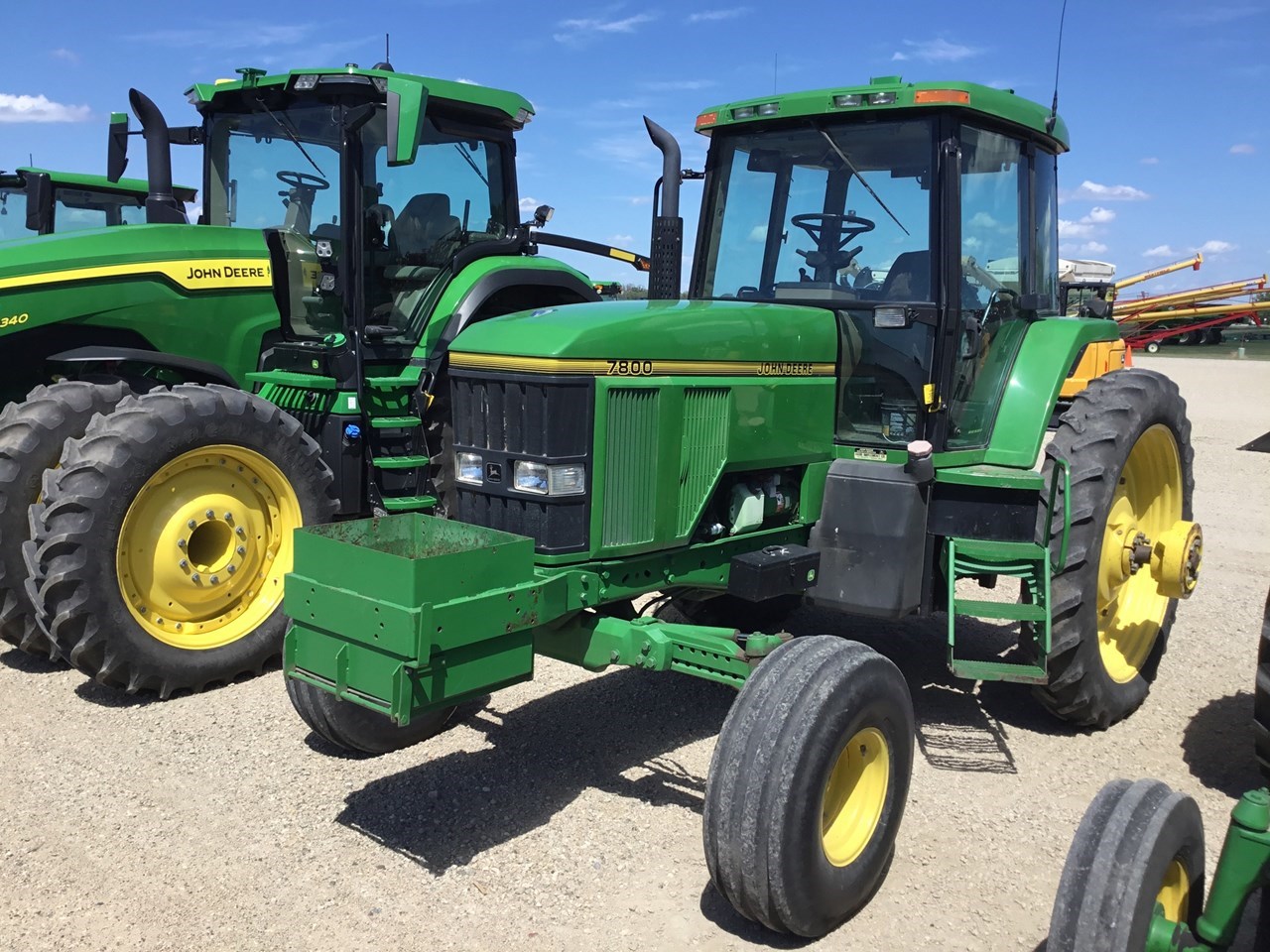 1992 John Deere 7800 Tractor - Row Crop For Sale in Willmar Minnesota