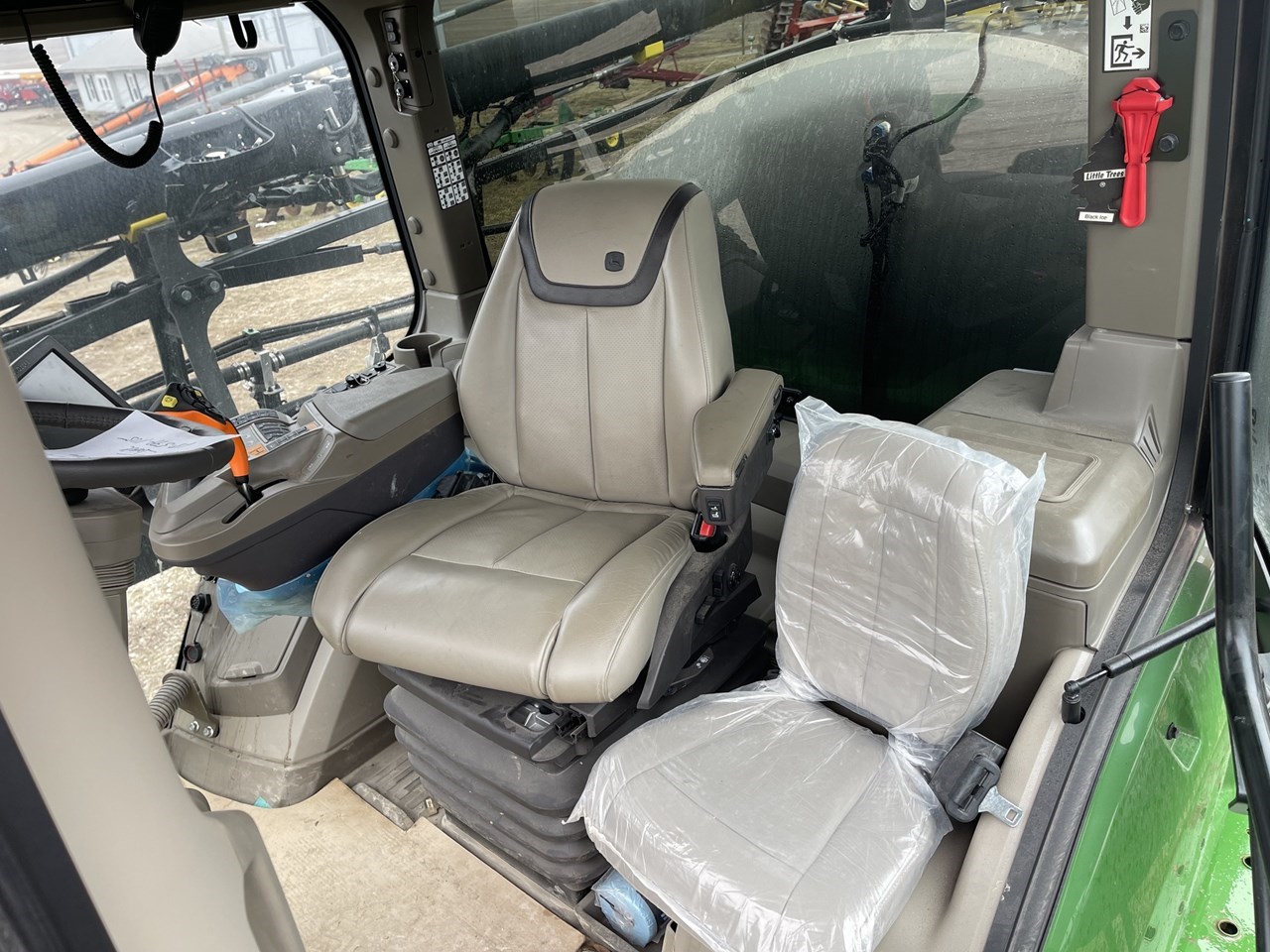 2022 John Deere 410R Sprayer-Self Propelled For Sale in Flora Illinois