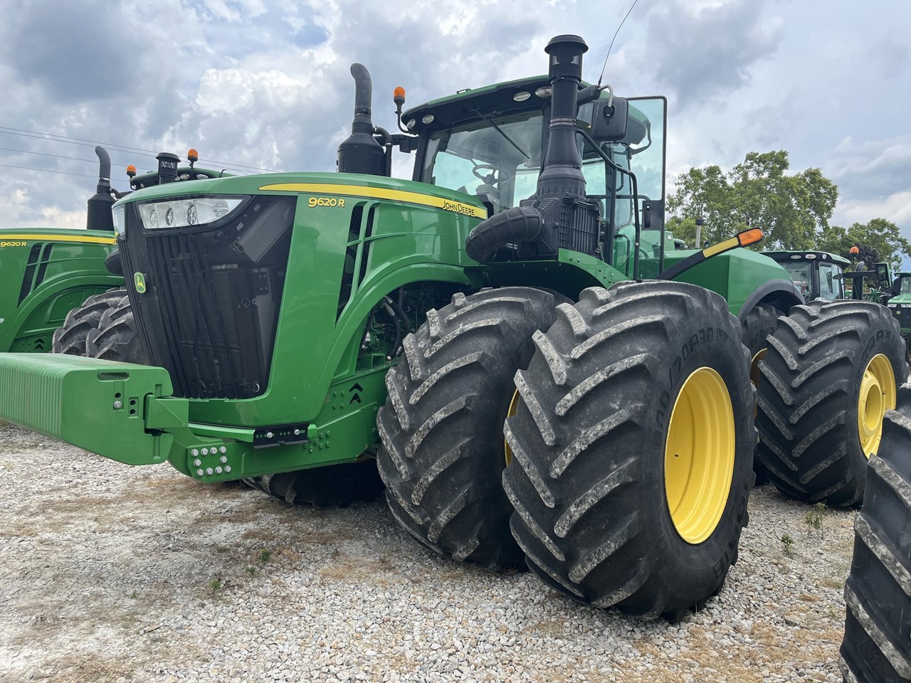 2016 John Deere 9620R Tractor - 4WD For Sale in Mattoon Illinois