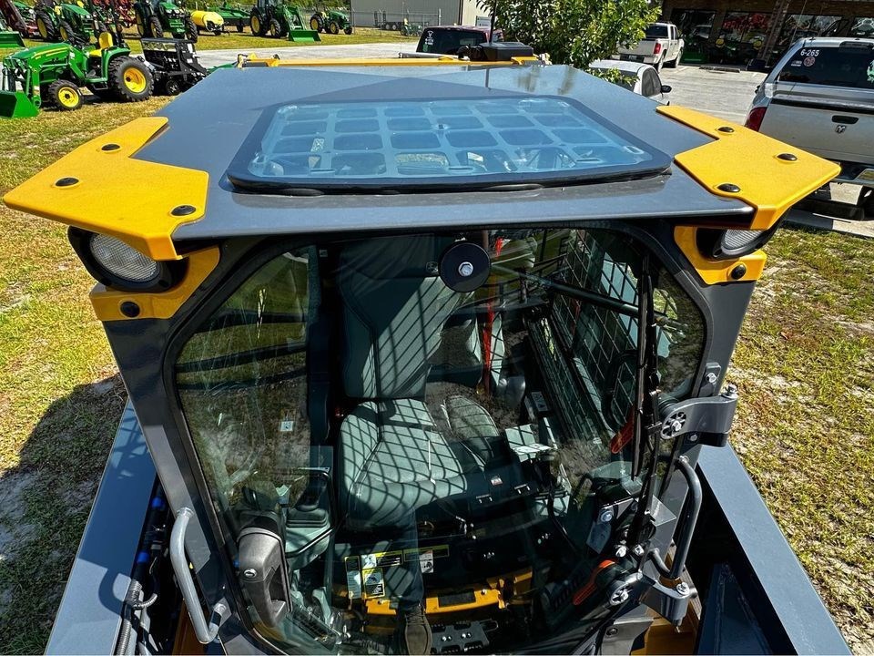 2025 John Deere 333P Mulching Package Cargadores de Oruga A La VentaLive Oak Florida