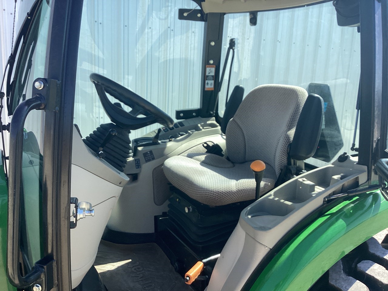 2022 John Deere 4066R Compact Utility Tractor For Sale in Hamilton Texas