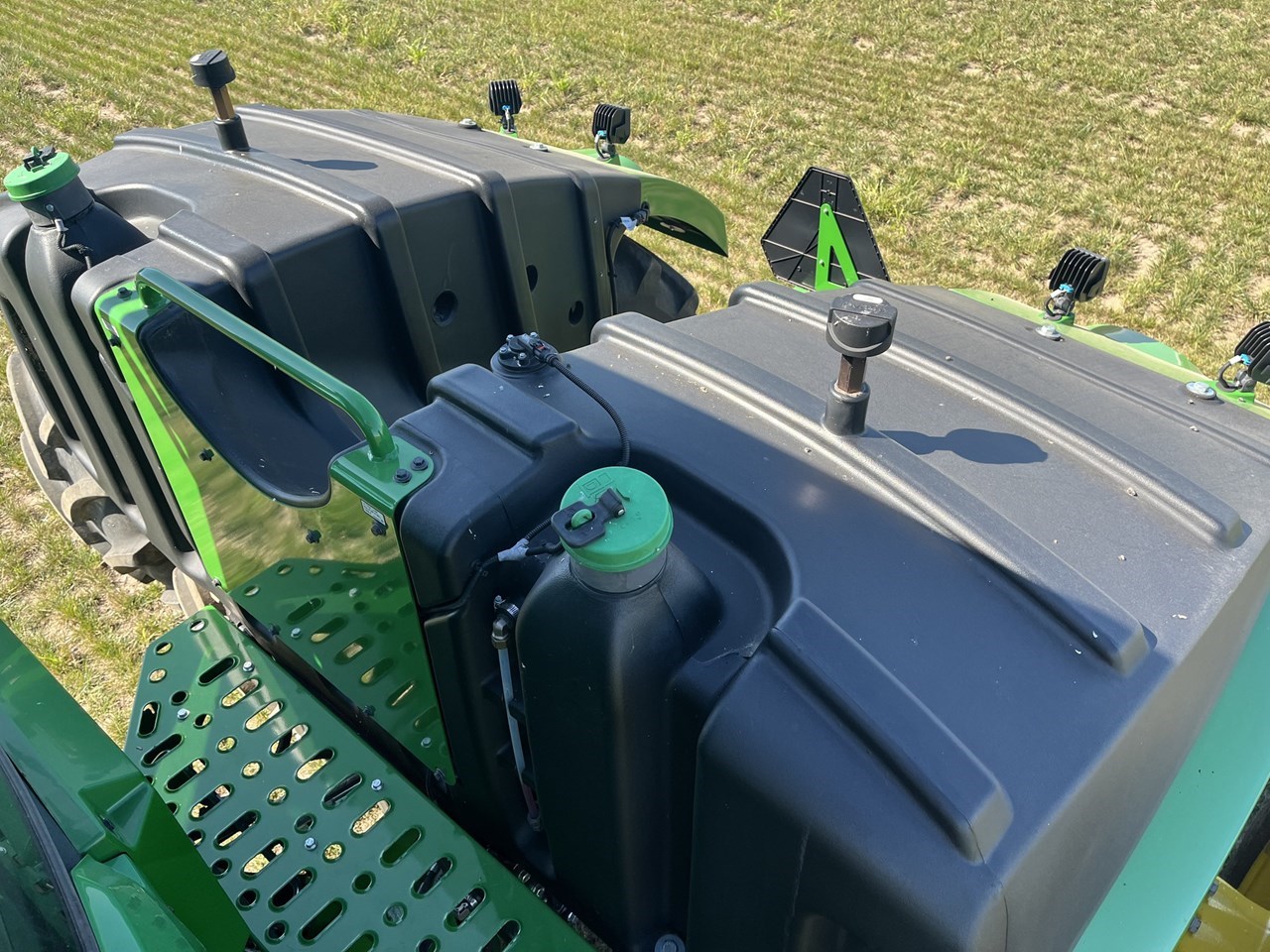 2022 John Deere 9R 590 Tractor - Scraper For Sale in Princeton Illinois