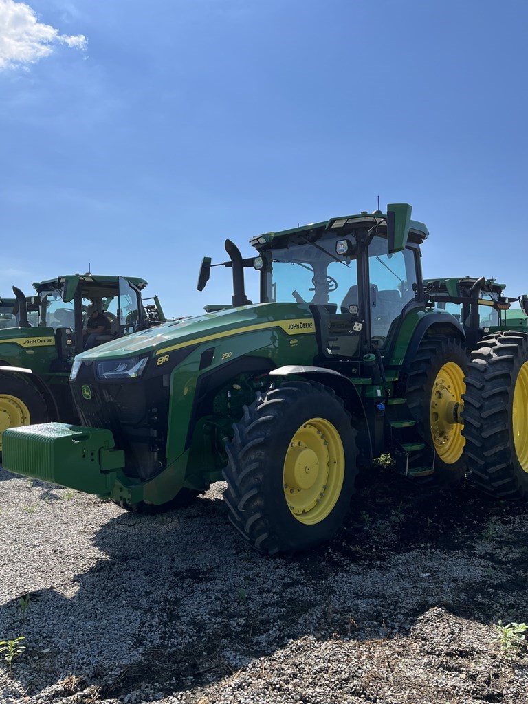 2023 John Deere 8R 250 Tractor - Row Crop For Sale in Dexter Missouri