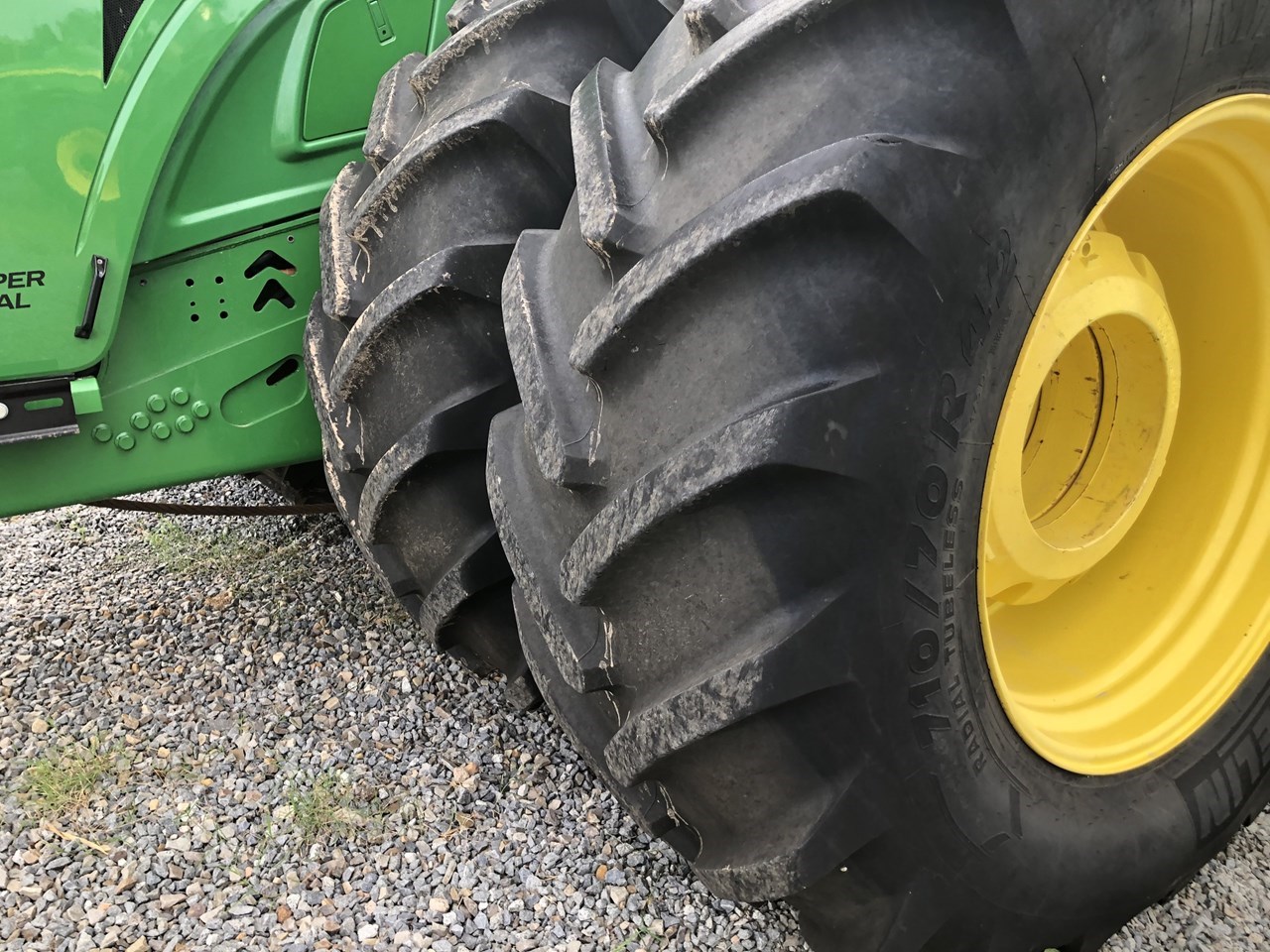 2022 John Deere 9R 590 Tractor - Scraper For Sale in Dermott Arkansas