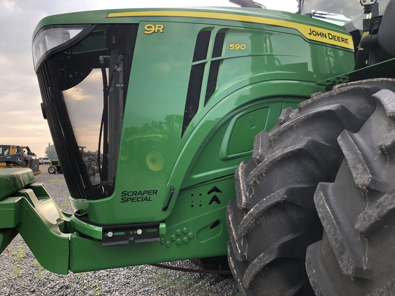 2022 John Deere 9R 590 Tractor - Scraper For Sale in Dermott Arkansas