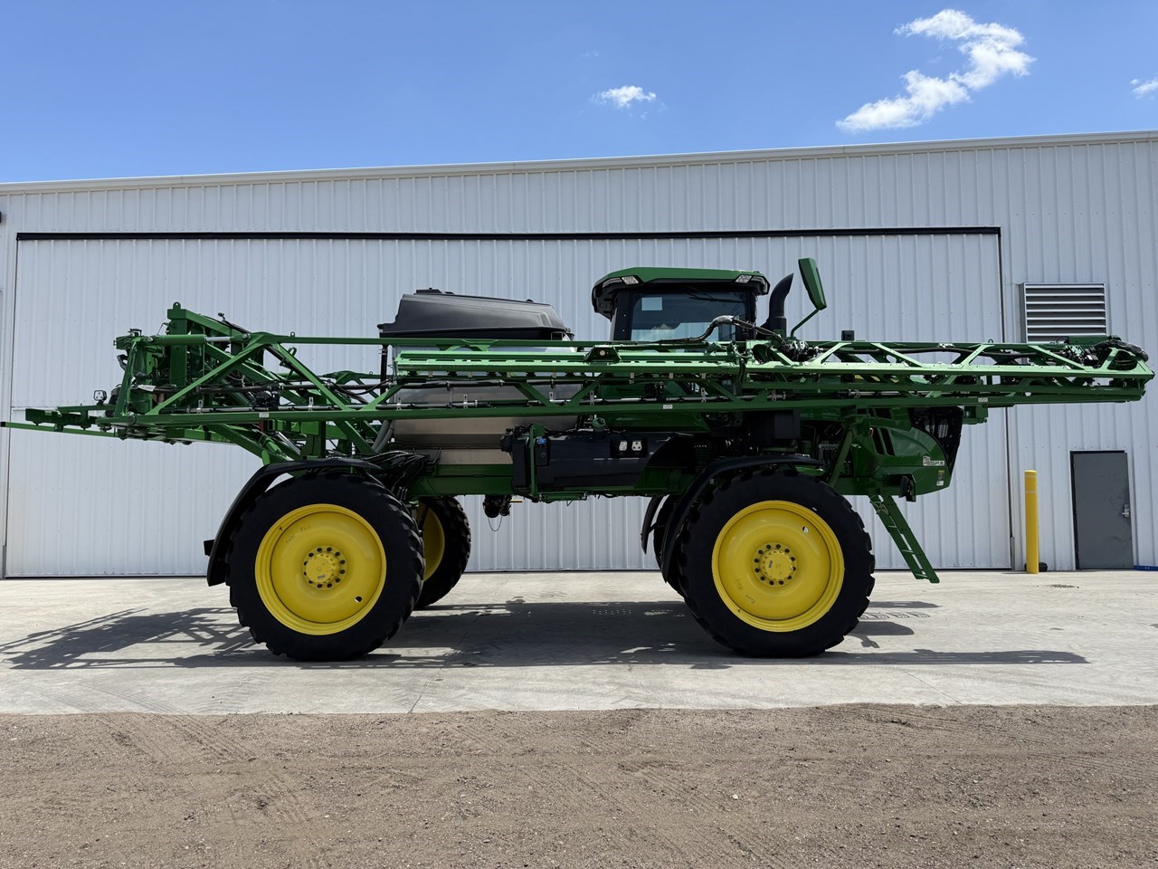 2022 John Deere 412R Sprayer-Self Propelled For Sale in Colby Kansas