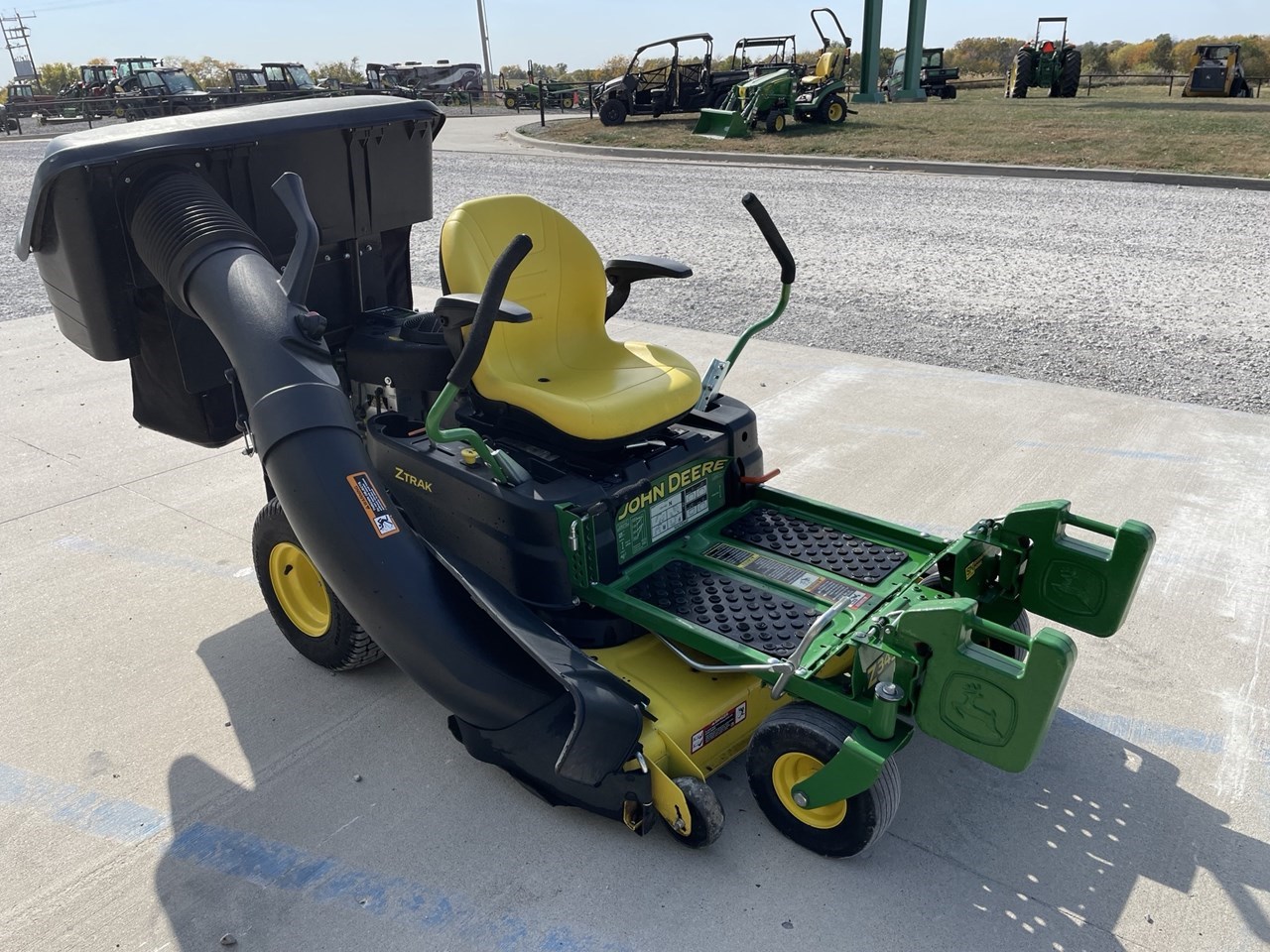 2022 John Deere Z345R Zero Turn Mower For Sale in Tipton Missouri