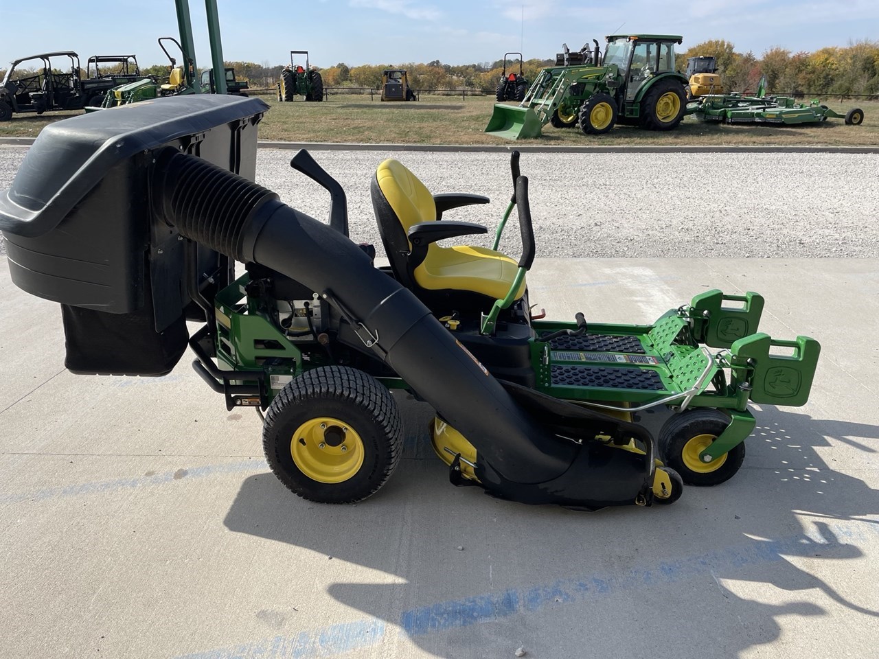 2022 John Deere Z345R Zero Turn Mower For Sale in Tipton Missouri