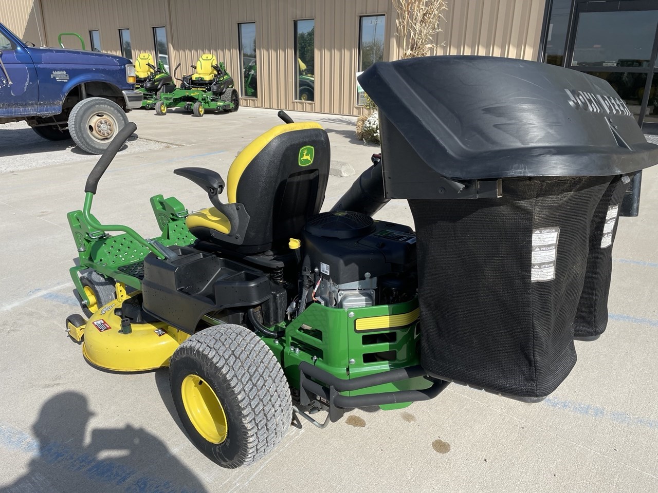 2022 John Deere Z345R Zero Turn Mower For Sale in Tipton Missouri