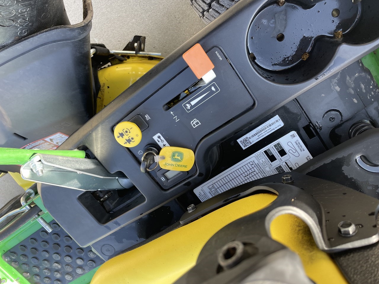 2022 John Deere Z345R Zero Turn Mower For Sale in Tipton Missouri