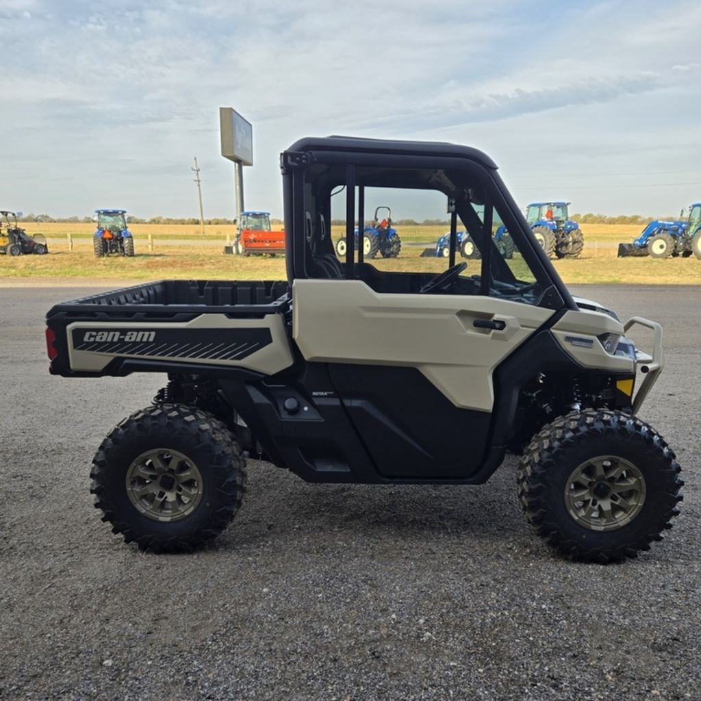 2025 Can-Am Defender Limited HD10 Desert Tan & Stealth Black Utility ...
